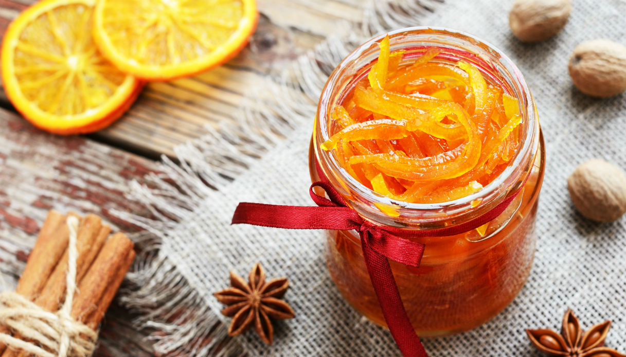 Arance candite: prepara così questo sfizioso dolcetto