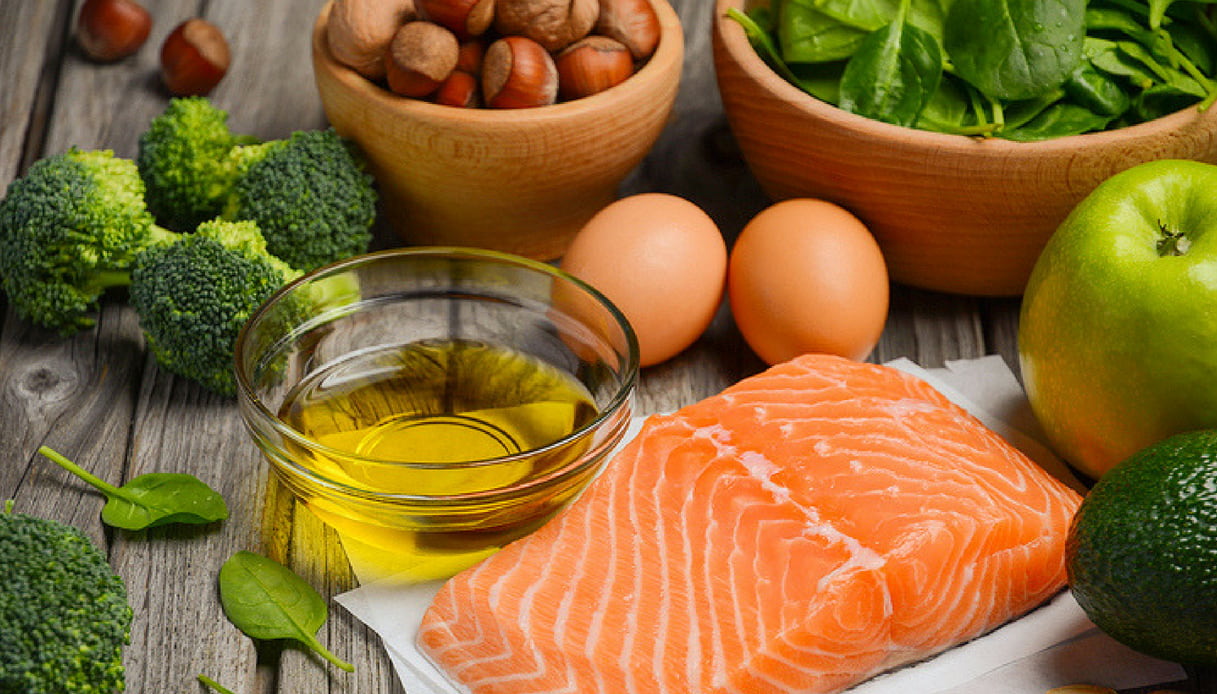 Dieta Contro Il Colesterolo Alto I Cibi Che Lo Abbassano DiLei Dieta Contro Il Colesterolo Alto I Cibi Che Lo Abbassano DiLei