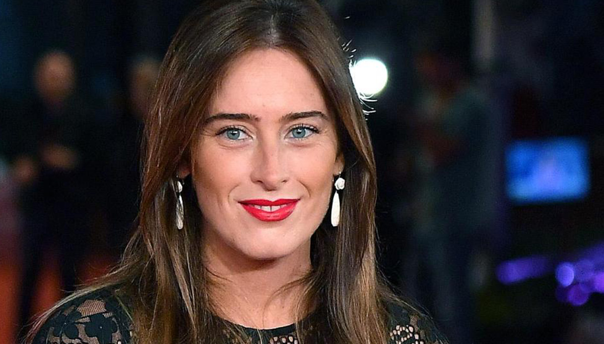 Maria Elena Boschi, sorrisi e abbracci con Giulio Berruti