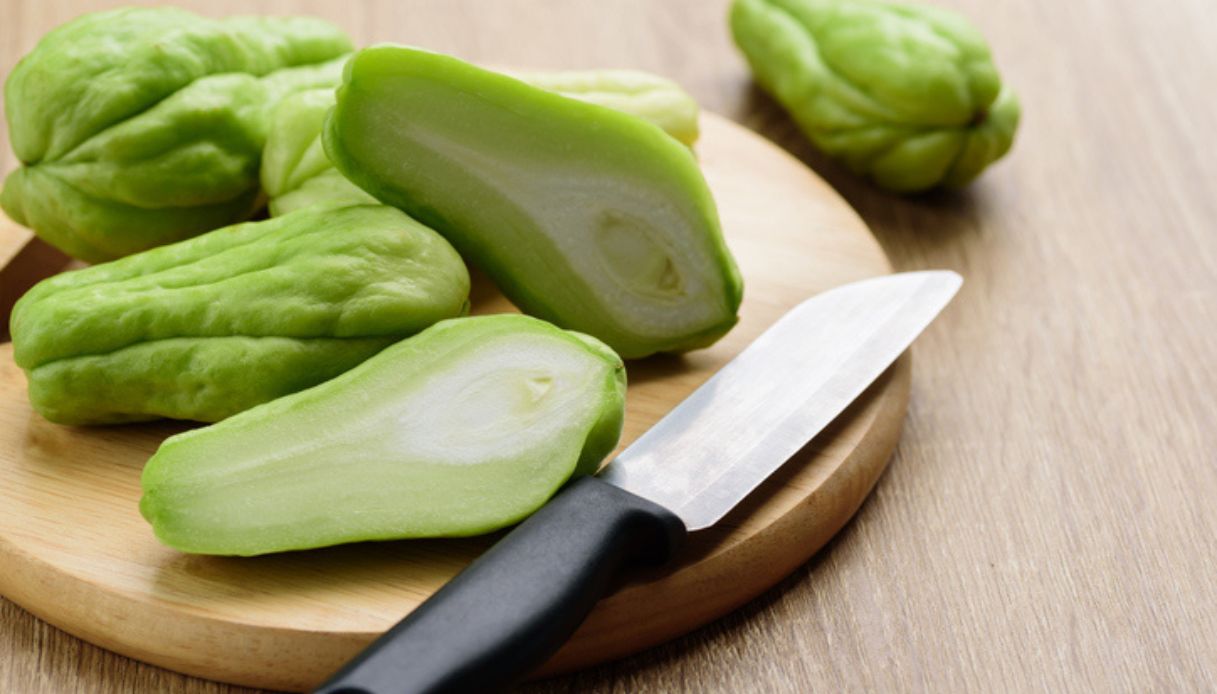 Chayote: proprietà, benefici e come usarlo a dieta