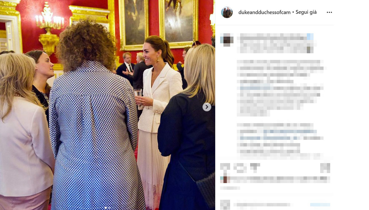 Kate Middleton, look bianco da cocktail