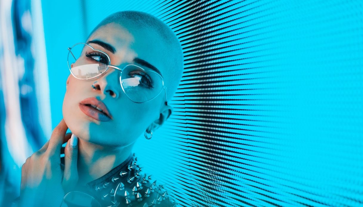 Taglio capelli rasati donna buzz cut: cosa c'è da sapere