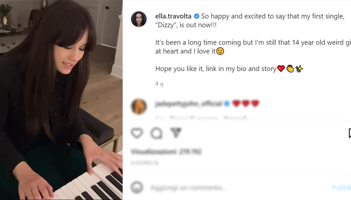 Ella Travolta: il primo singolo della bellissima figlia di John