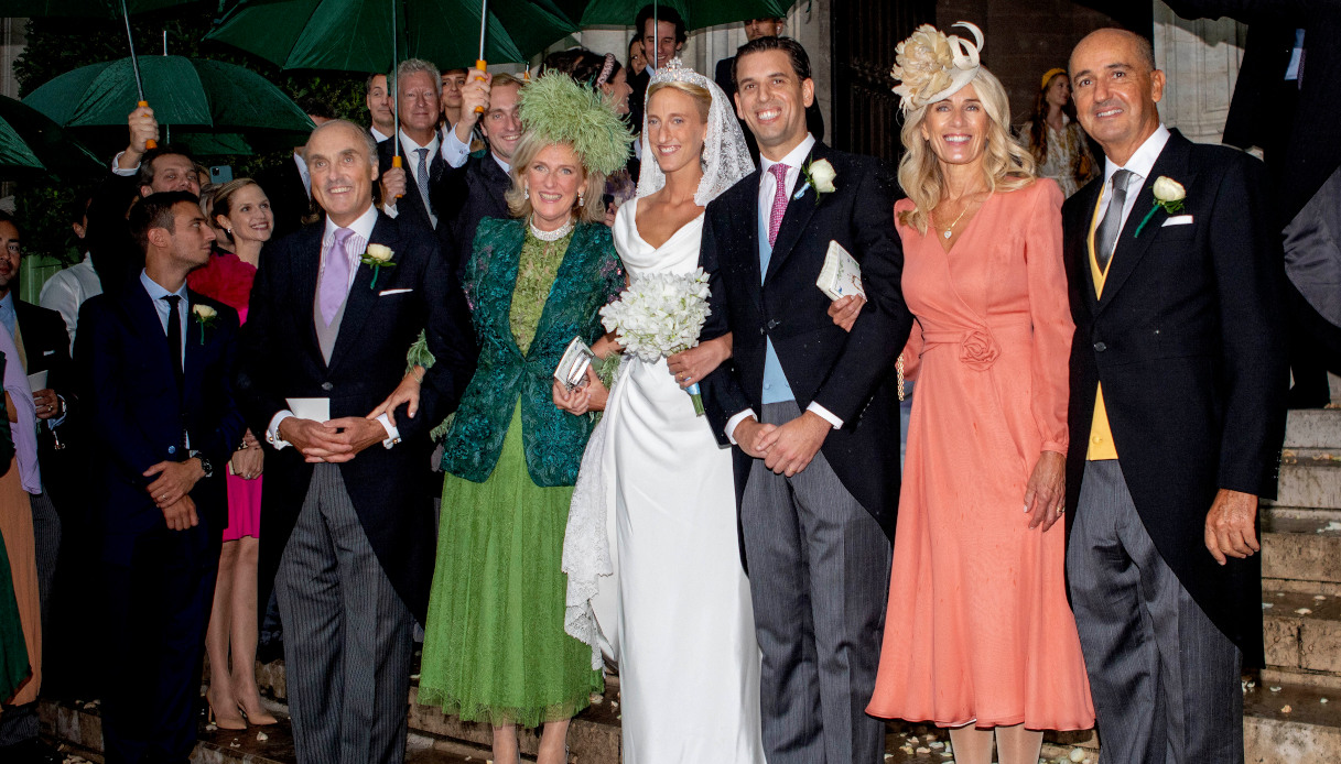 Maria Laura del Belgio si è sposata: tutto sul suo principesco look