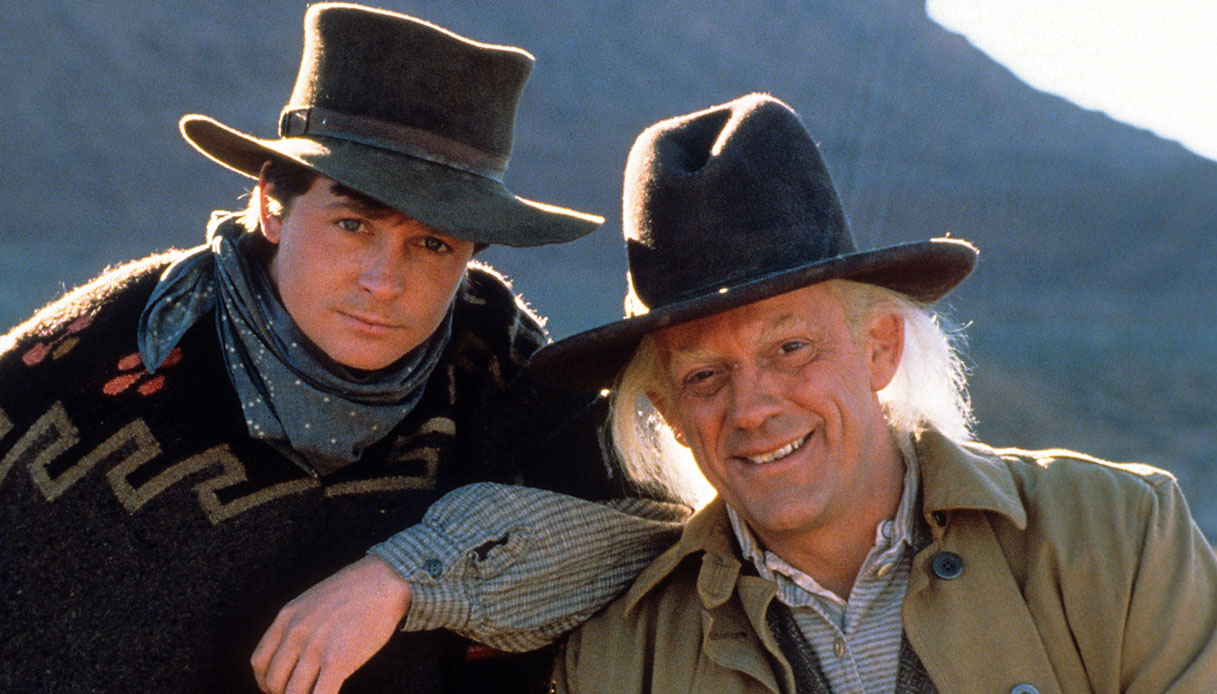 "Ritorno al futuro", Michael J. Fox e Christopher Lloyd: l'abbraccio ...
