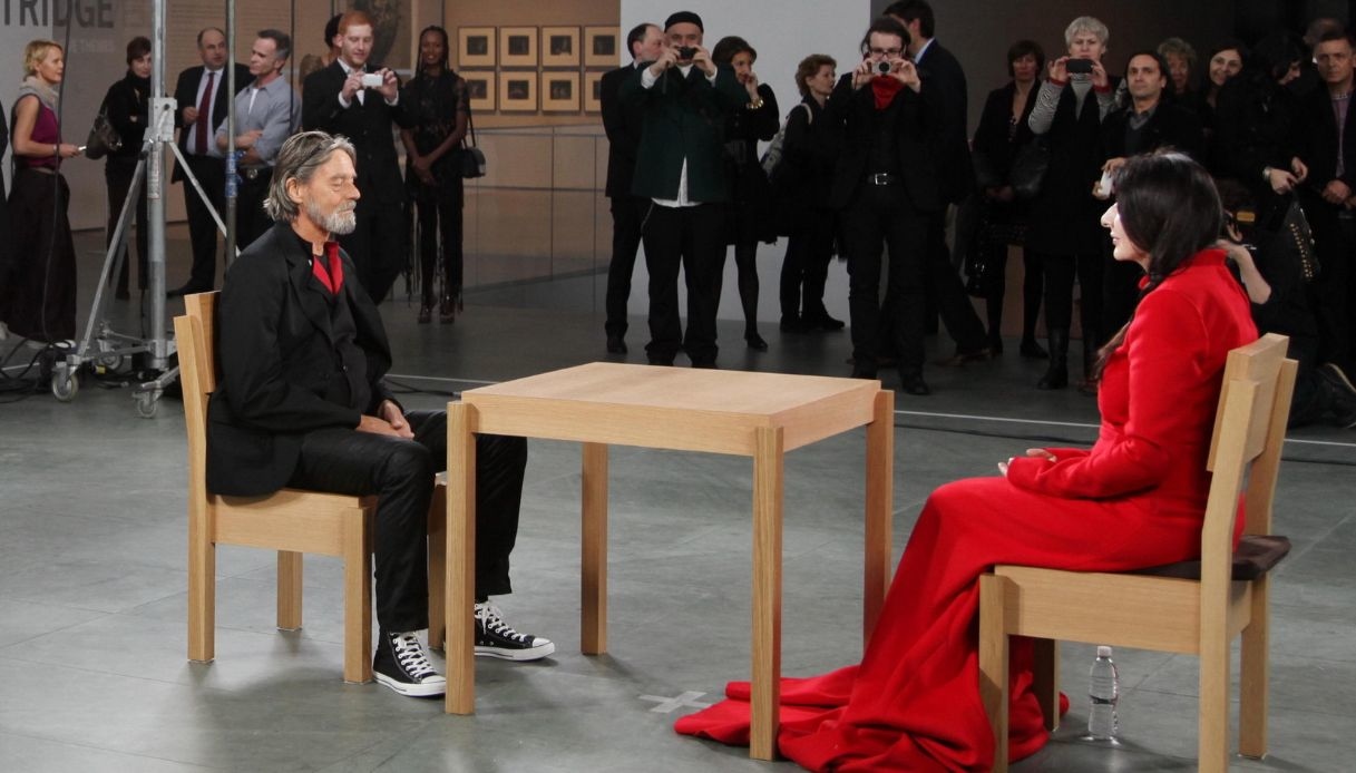 Marina Abramovic, l'anima e il corpo per raccontare l'arte