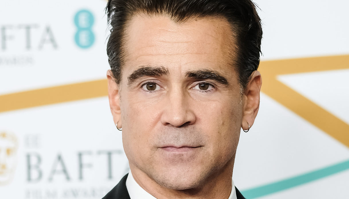 Colin Farrell completamente irriconoscibile sul set de "Il Pinguino"