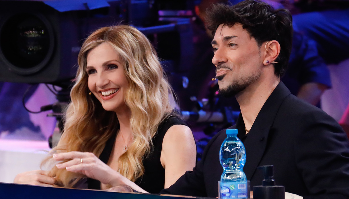 "Amici", cresce l'intesa (e la gelosia) tra la Cuccarini ed Emanuel Lo