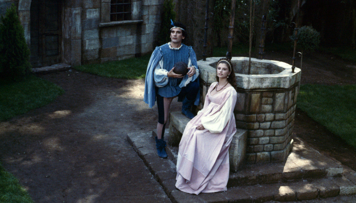 Amanda Sandrelli ricorda Massimo Troisi: "Ero pazza di lui"