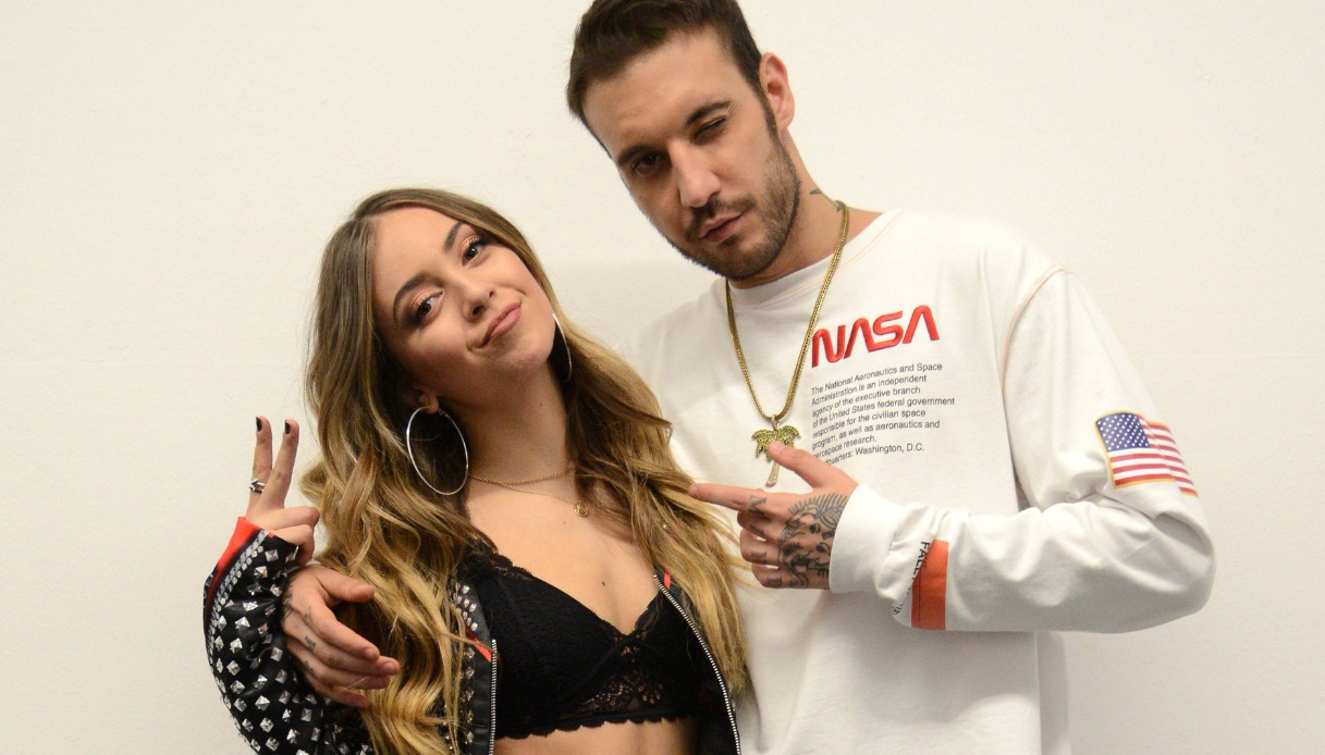 "Love Mi 2023", Ana Mena e Fred De Palma: ballo hot e bacio sfiorato