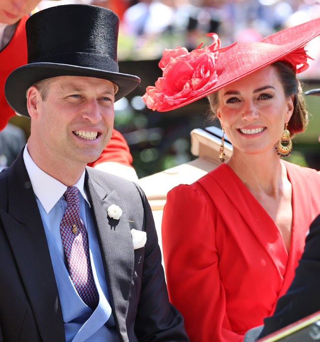 Kate Middleton in rosso infiamma il Royal Ascot