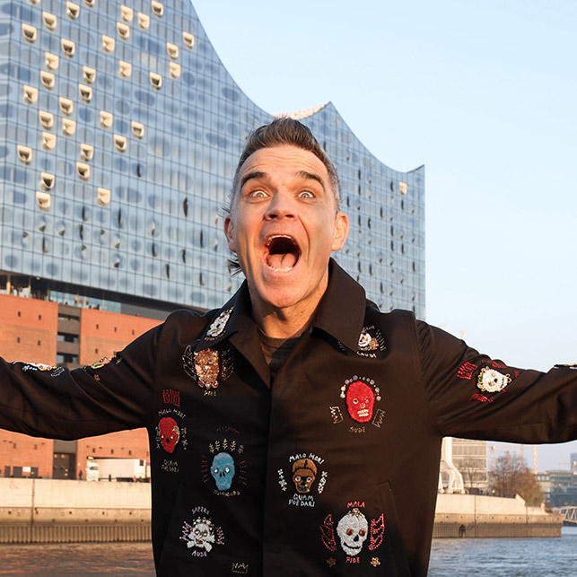 Robbie Williams fa 50 anni: tutti i suoi amori. E perché sono finiti
