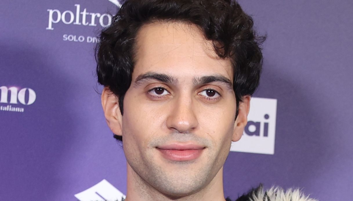 Mahmood, dopo il successo a Sanremo arriva l’album Nei letti degli altri