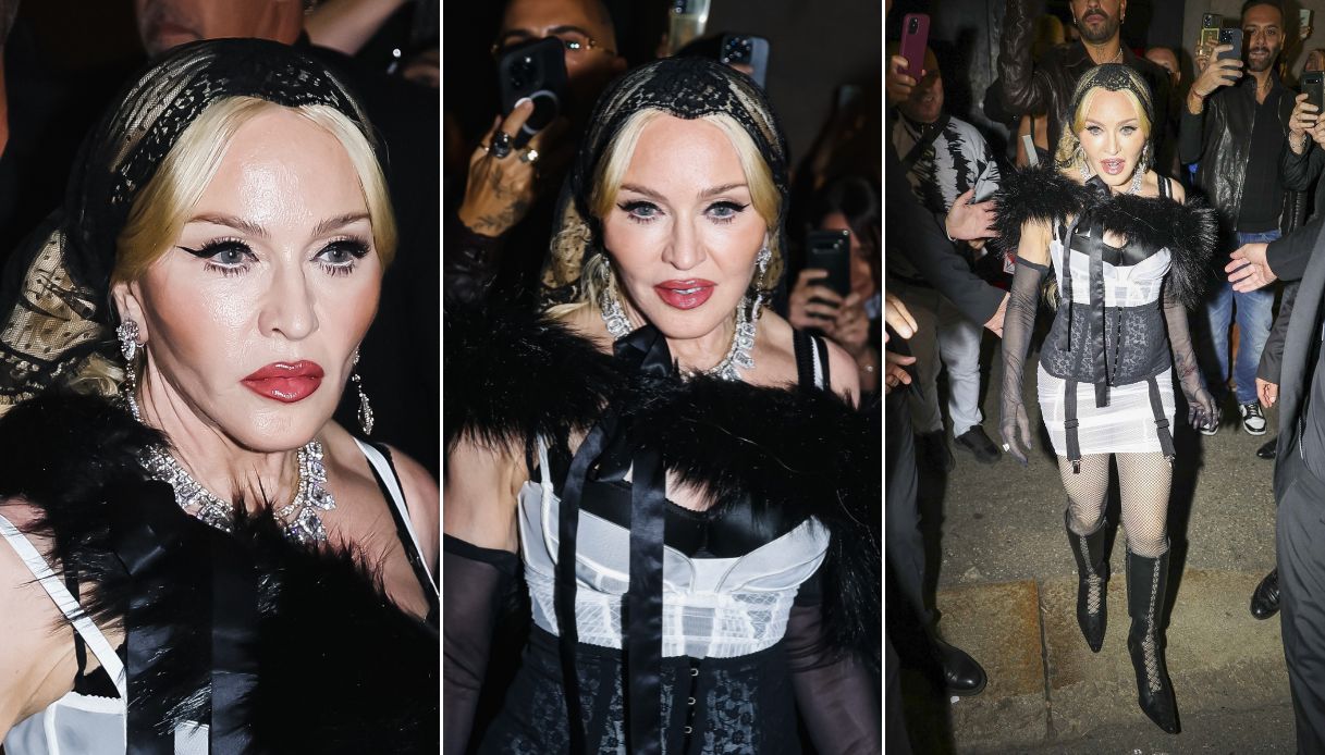 Madonna in calze a rete e corpetto: il look a Milano per la Fashion Week