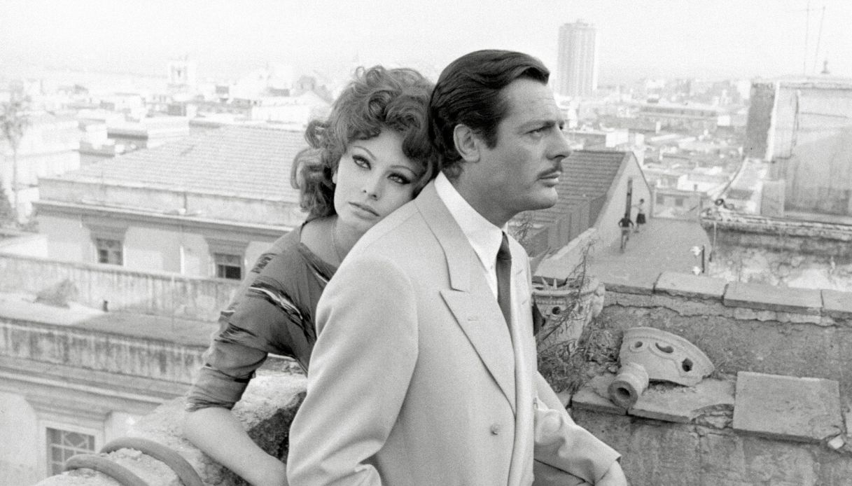 Marcello Mastroianni, i grandi amori dell'antidivo timido che conquistò ...