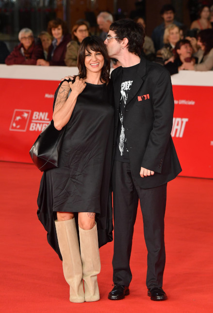 Chi è Simone Bozzelli, il presunto amore (poi smentito) di Asia Argento