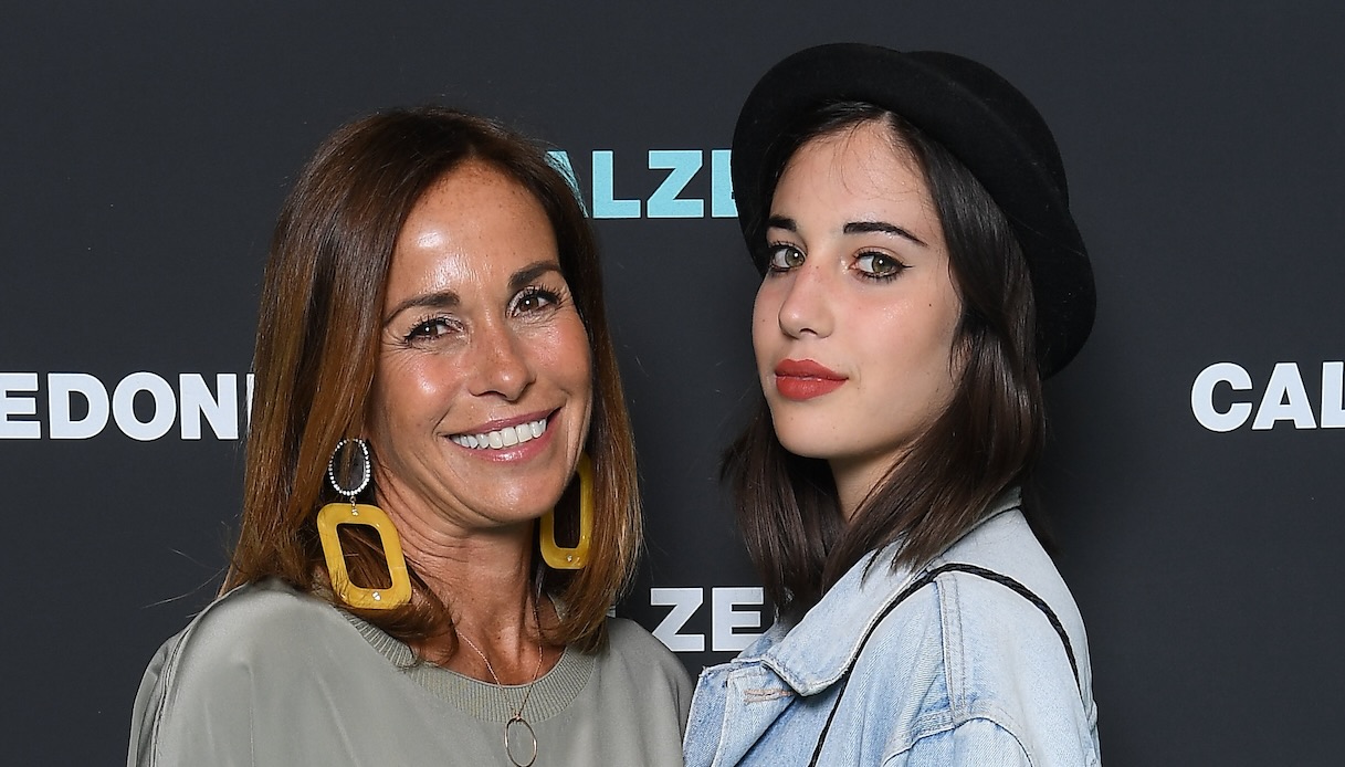 Chiamamifaro, chi è la nuova cantante di Amici figlia di Cristina Parodi