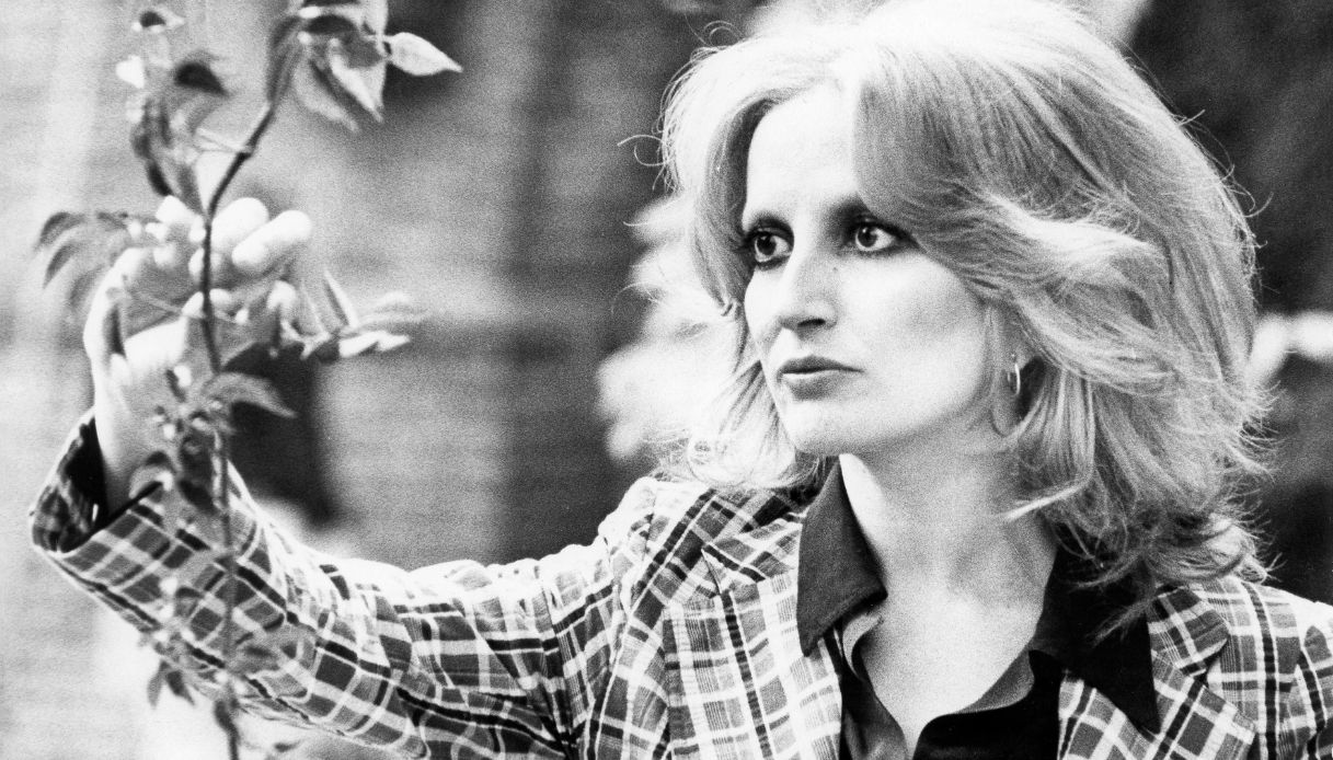 Mina torna con Gassa d'amante, tracklist e data di uscita del nuovo album