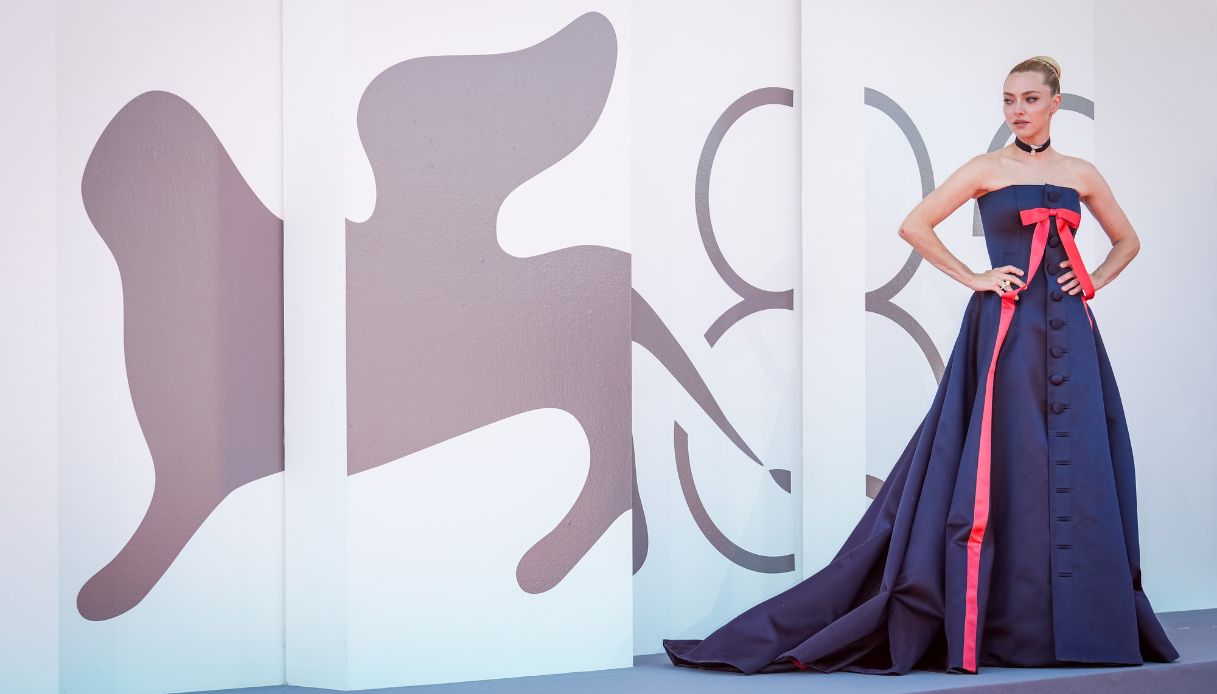 Venezia 2025, pagelle look del sesto red carpet: Emily imbattibile (10 ...