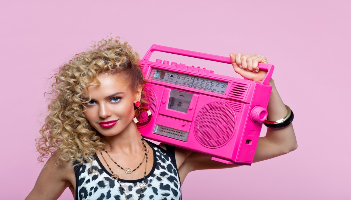 Gen Z, ma ci piace la musica Anni '80: la tendenza vintage (che ci piace)
